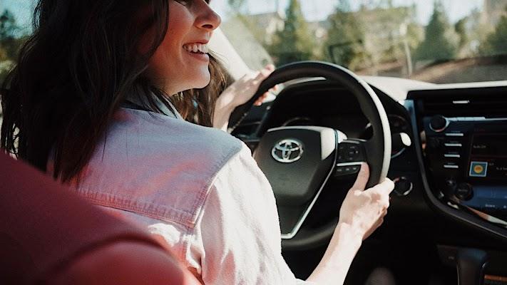 Elgin Toyota - IllinoisCarDealers.net